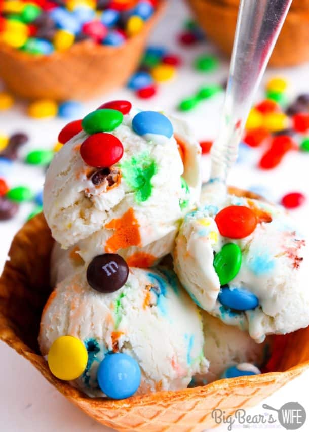 No Churn M&M Ice Cream - Big Bear's Wife