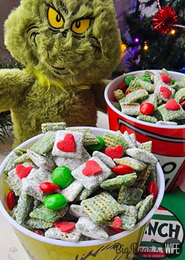 Grinch Chex Mix - Grinch Puppy Chow - Big Bear's Wife